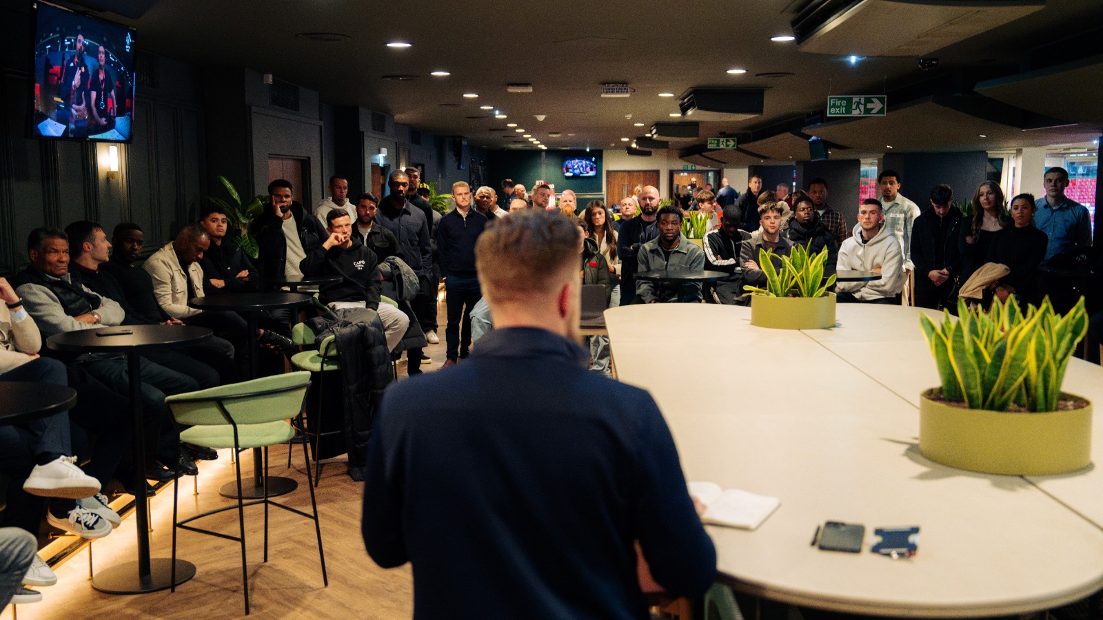 Training Ground Guru | Manchester United start 'unique' Academy Alumni ...