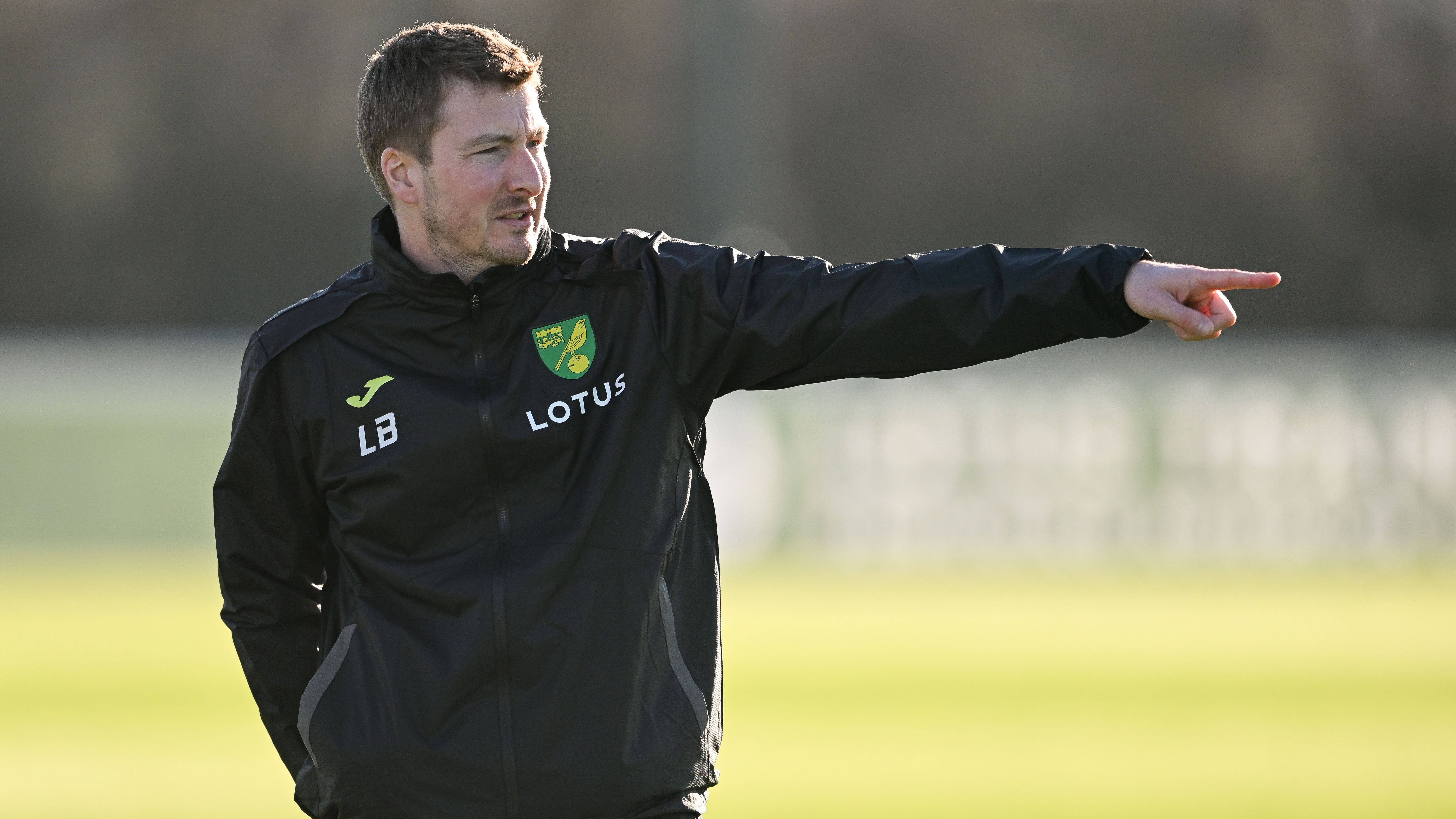Training Ground Guru | Bramley joins Norwich City as Smith completes ...
